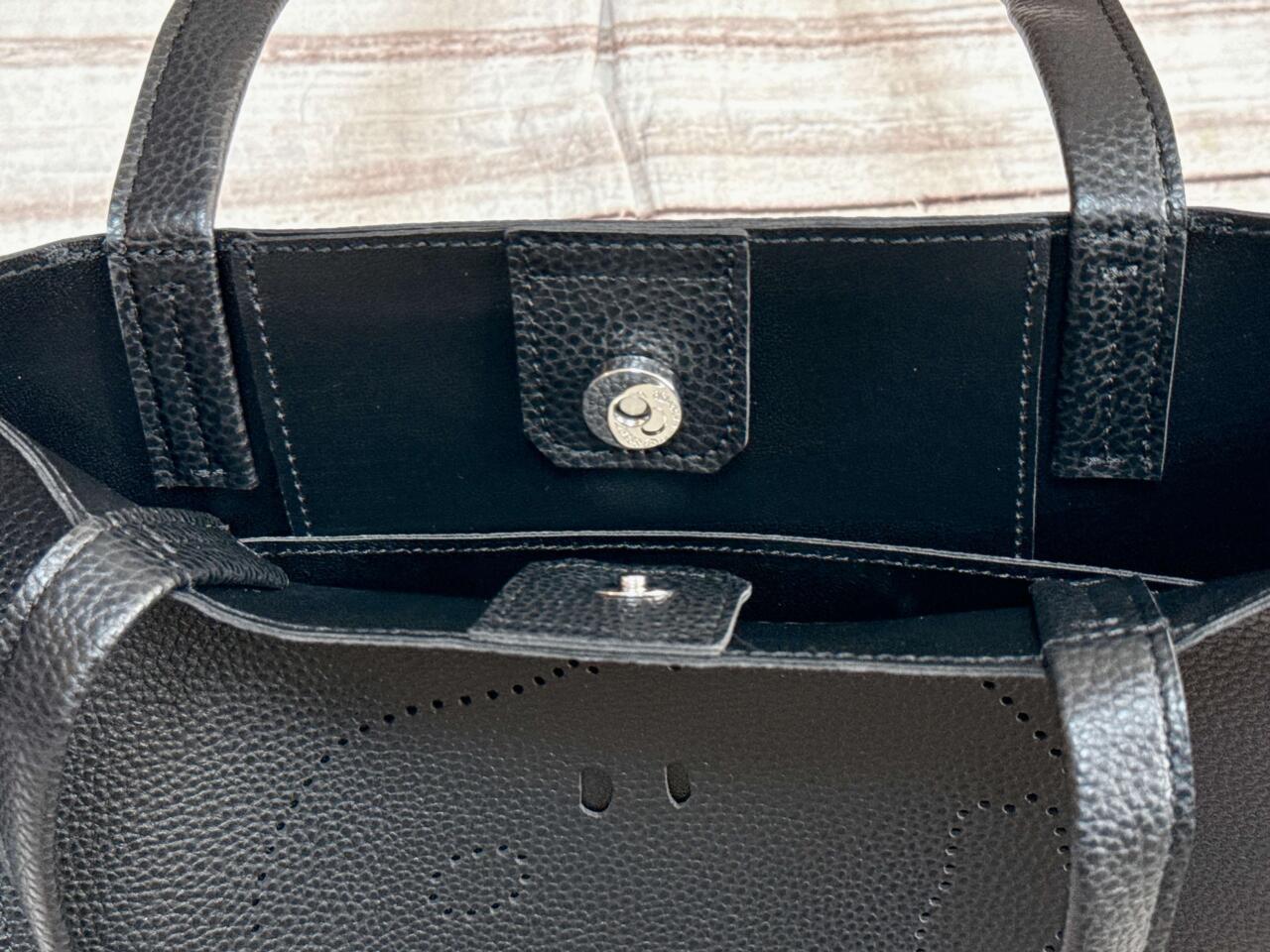 しまむらで見つけた！スヌーピーの上品な「新作バッグ」絶妙なサイズ感で機能性も抜群♪（写真 9/19） - mimot.(ミモット)