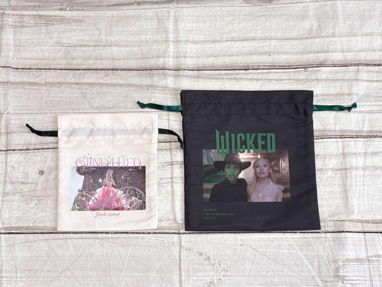 3COINSから話題の映画『ウィキッド』のコラボグッズでたよ！トートバッグなど実用的なおすすめ4選♪（写真 24/44） - mimot.(ミモット)