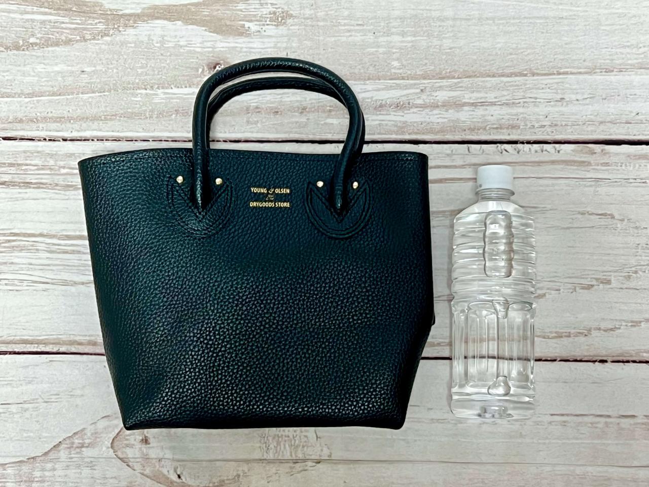 本屋さんで買える【ヤング＆オルセン】上品なレザー調「トートバッグ」仕切りアリでめちゃ優秀（写真 18/31） - mimot.(ミモット)