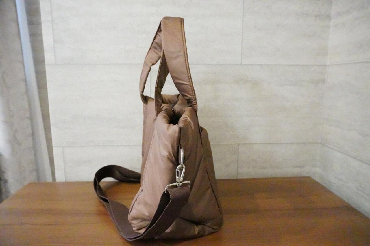 ローソン限定【BAYFLOWの新作バッグ】5ポケット＆仕切り付きはやっぱり使いやすい♪（写真 7/23） - mimot.(ミモット)