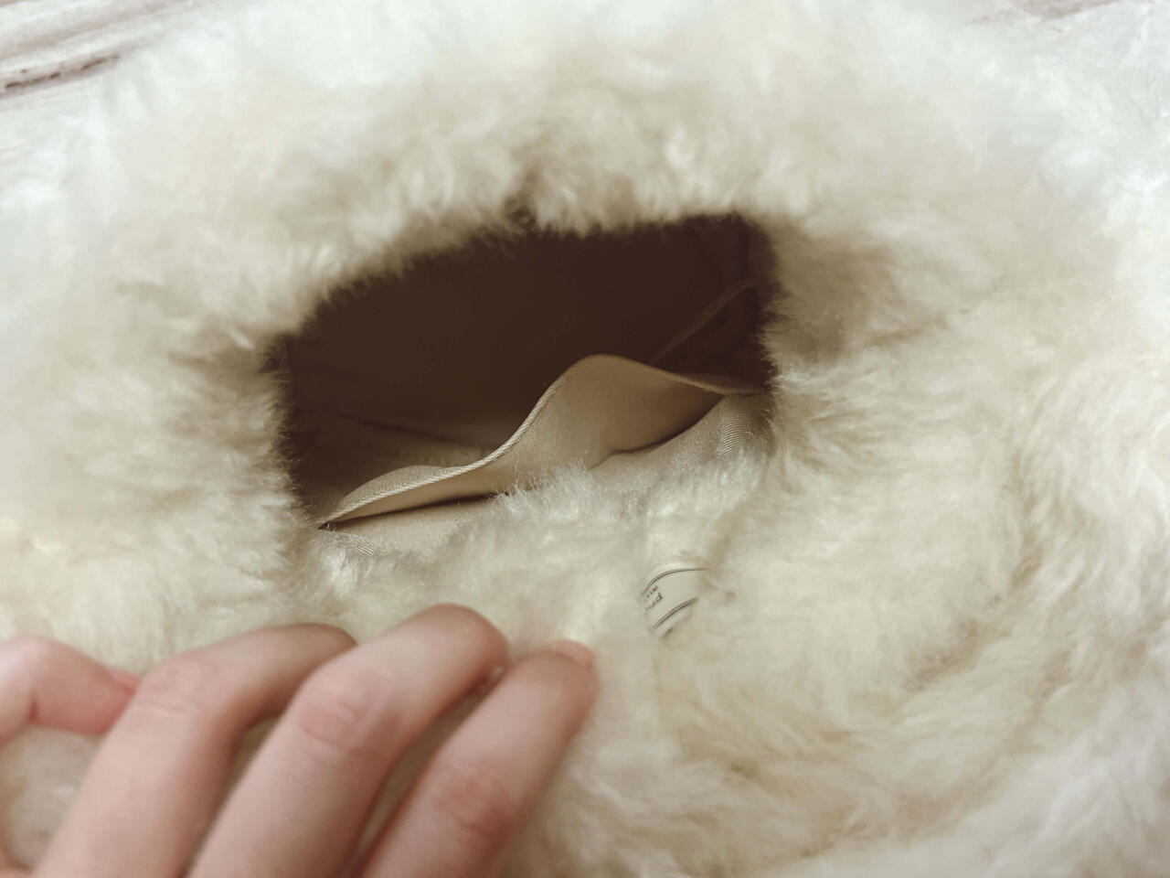 【GU×rokh（ロク）】最強すぎるバッグでたよ！ちょっとしたお出かけにぴったりなサイズ感♪（写真 10/20） - mimot.(ミモット)