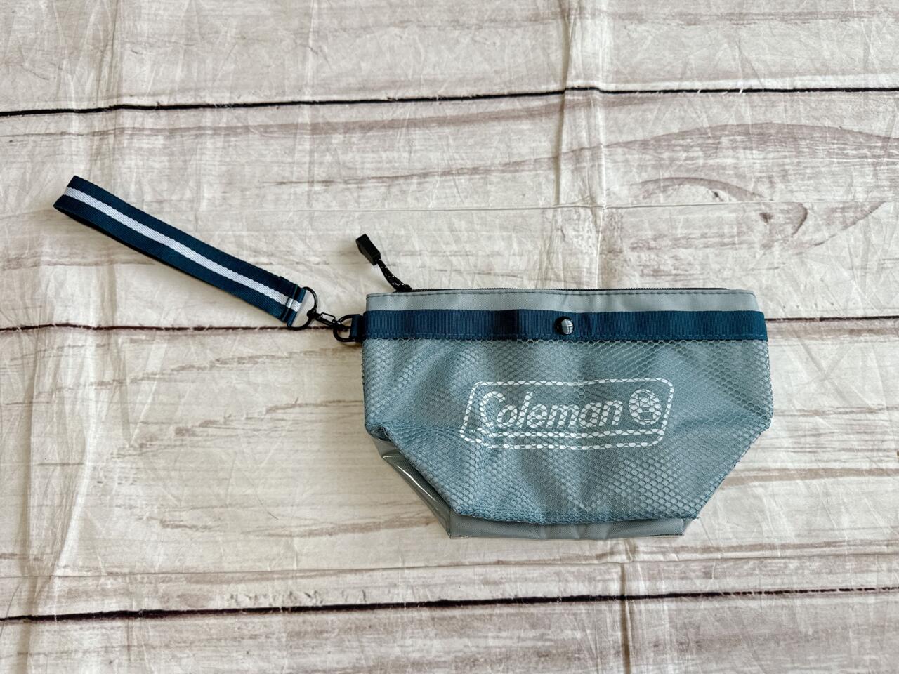 Colemanの便利アイテムが付録で登場！大容量だし撥水加工でめちゃくちゃ使い勝手いいよ～♪（写真 5/22） - mimot.(ミモット)