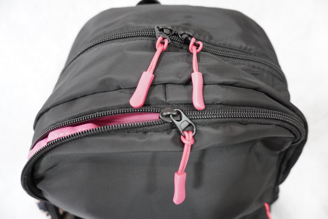 黒×ピンクが激かわ！テンション上がっちゃうイチ推し「リュック」が宝島社から出たよ（写真 17/25） - mimot.(ミモット)