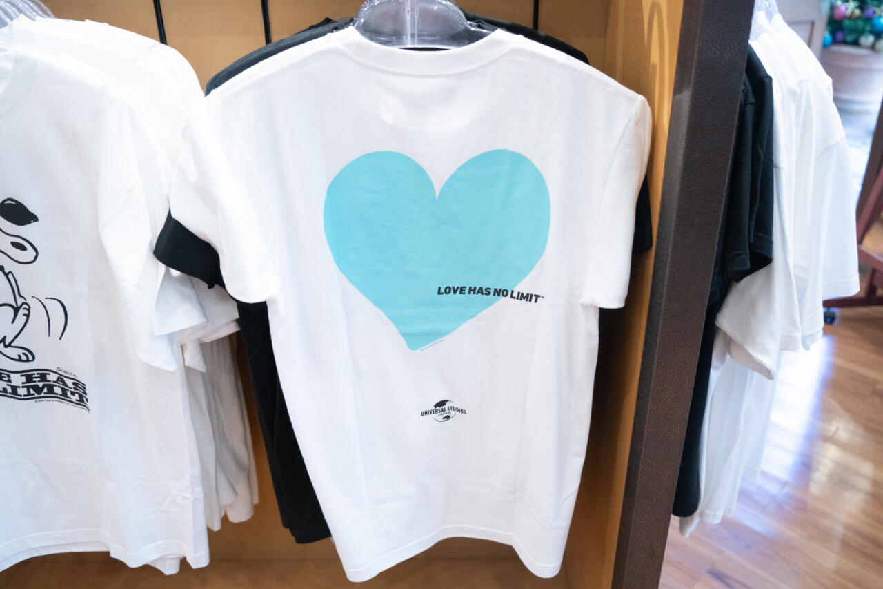 【USJ限定】スヌーピーとセサミストリートのパーカー＆Tシャツでたよ！チャリティグッズ一挙紹介♪（写真 13/76） - mimot.(ミモット)