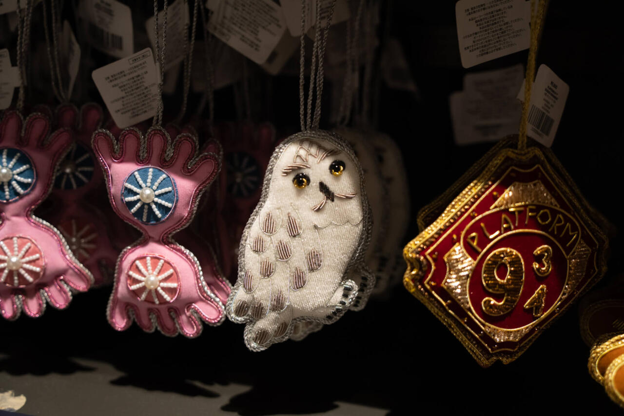 【ハリー・ポッター】ホワイトファッションがおしゃれ！新登場の限定グッズをチェック♪（写真 20/135） - mimot.(ミモット)