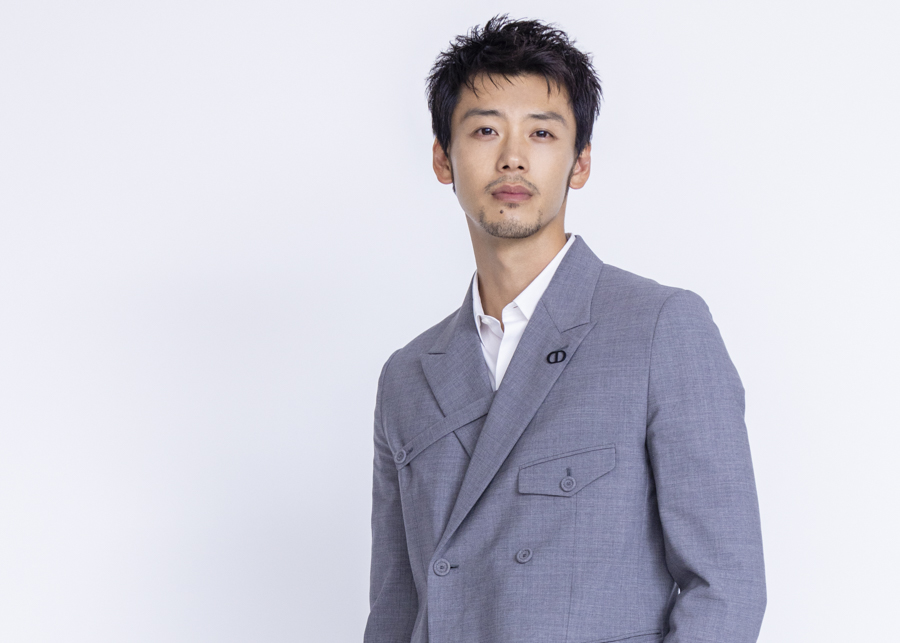 竹内涼真の新境地。湊かなえ衝撃ミステリー『落日』インタビュー（写真 4/15） - mimot.(ミモット)