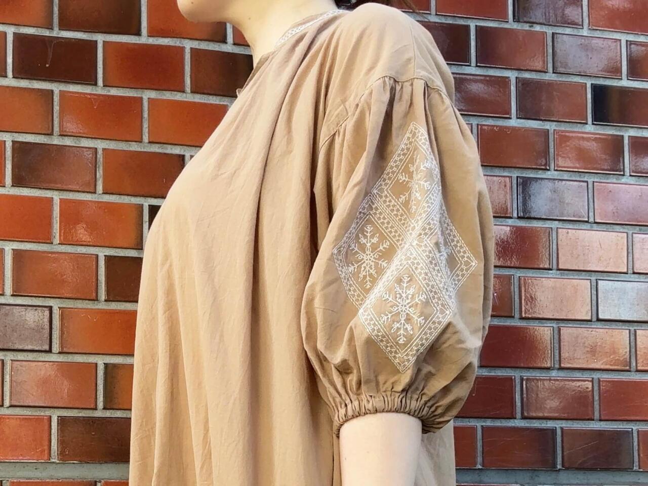 刺繍がカワイイ！しまむらの洗える「新作ワンピース」秋まで着られて快適だよ～♪（写真 5/21） - mimot.(ミモット)