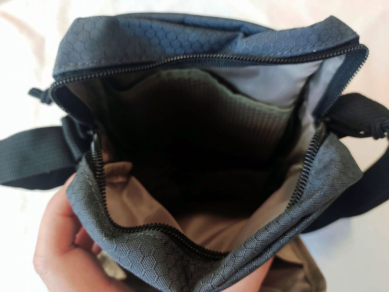 【セブン限定】じゃばらポケット付きで使いやすい！Colemanの付録ショルダーバッグを試してみたよ♪（写真 15/22） - mimot.(ミモット)