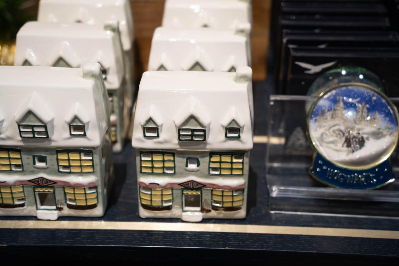 【ハリー・ポッター】ホワイトファッションがおしゃれ！新登場の限定グッズをチェック♪（写真 30/135） - mimot.(ミモット)