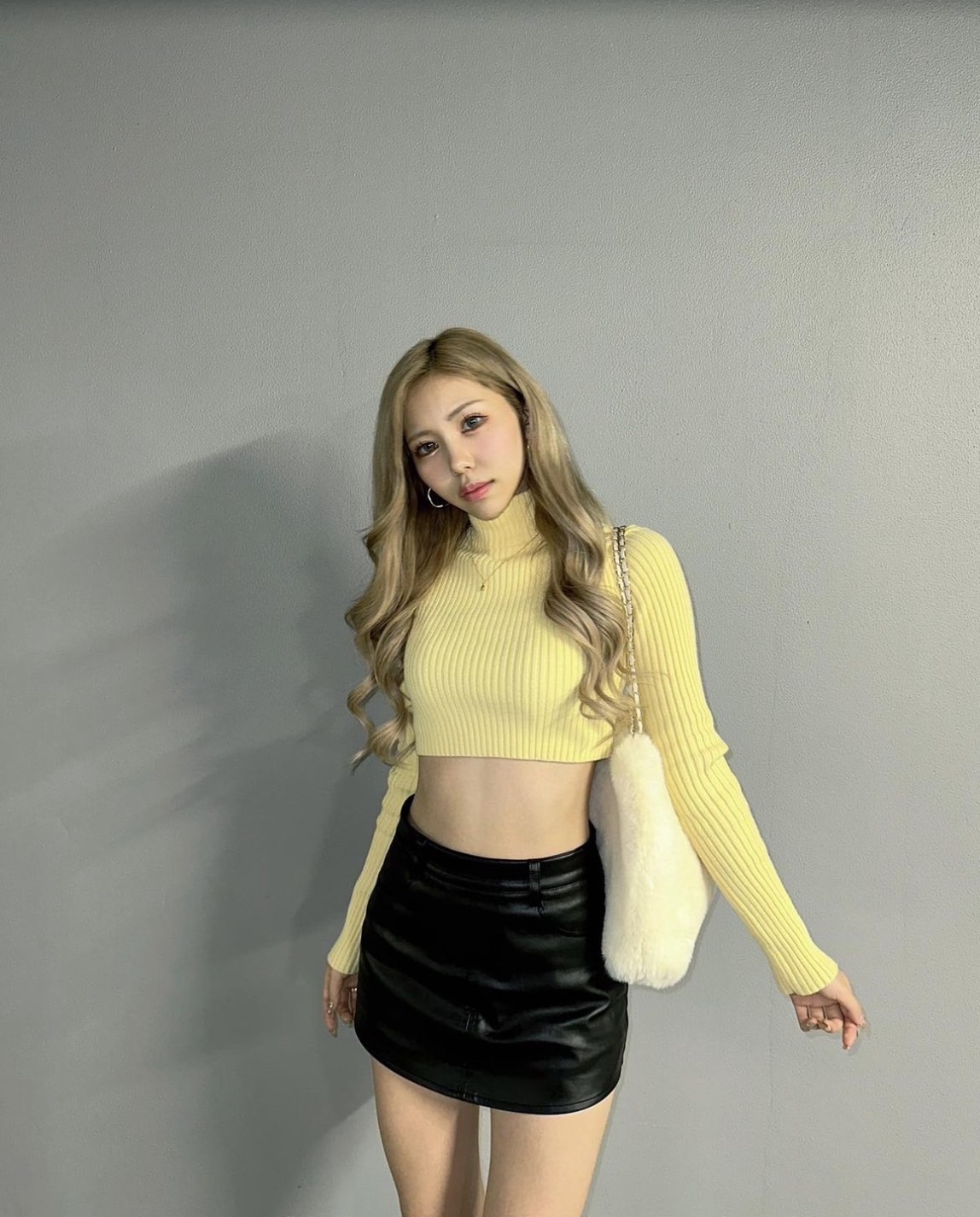 GRLにSHEIN！ギャルが愛用するプチプラバッグのクオリティが凄すぎた（写真 1/8） - GAL PRESS（ギャルプレス） - mimot.(ミモット)