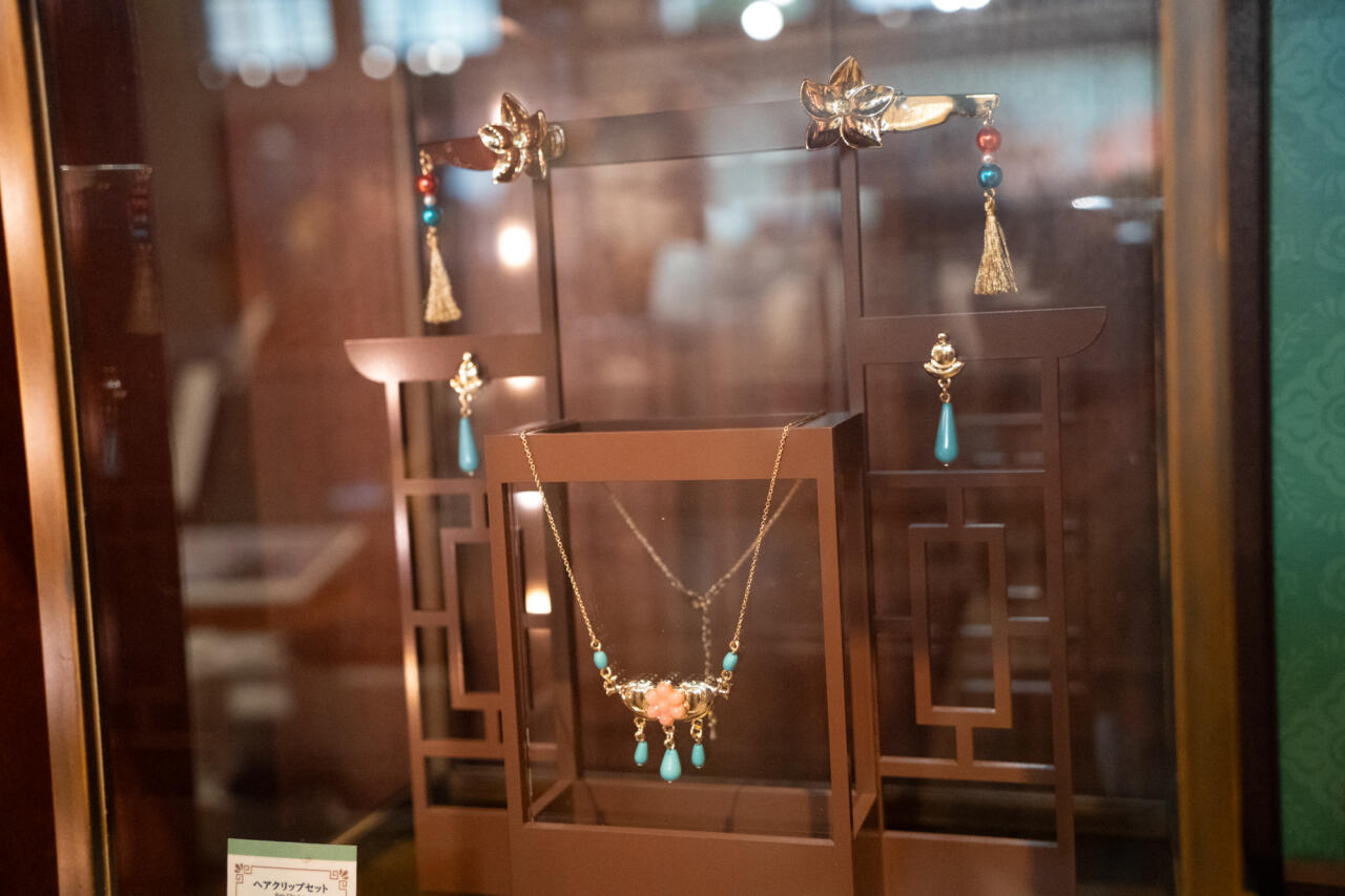 『薬屋のひとりごと』がUSJと初コラボ！猫猫＆壬氏に会える無料イベント＆限定グッズをレポート（写真 9/34） - mimot.(ミモット)