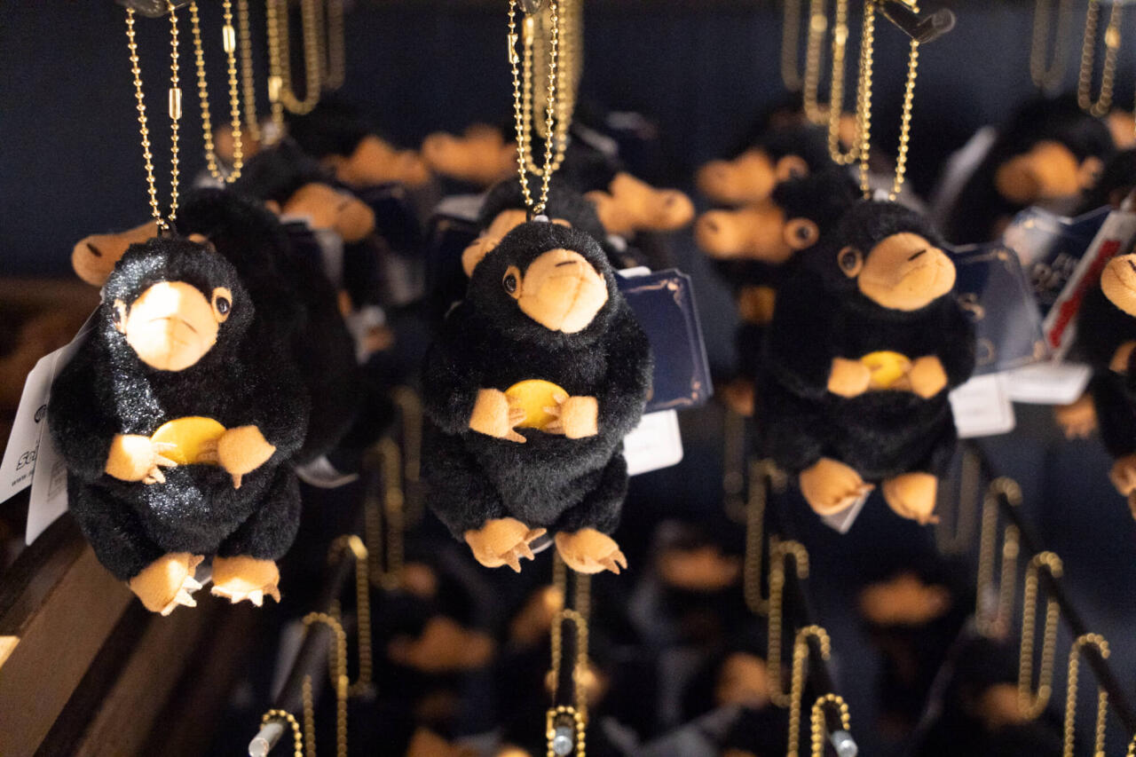 【ハリー・ポッター】ホワイトファッションがおしゃれ！新登場の限定グッズをチェック♪（写真 28/135） - mimot.(ミモット)