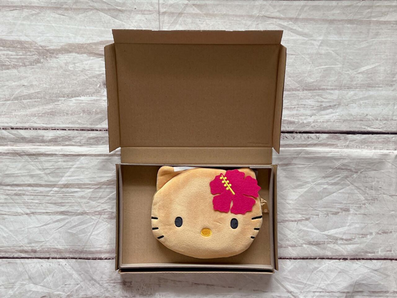 ハローキティの激かわすぎる限定付録「ふわふわポーチ＆チャーム」開封レビュー（写真 4/29） - mimot.(ミモット)