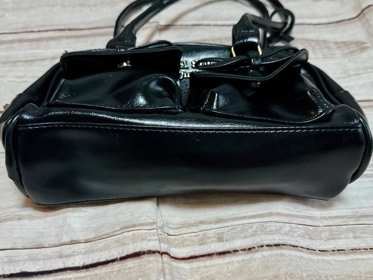 テンション上がる可愛さ！ファミマ限定「ANNA SUI新作バッグ」こだわりディテール＆ちょうどいいサイズ感♪（写真 10/25） - mimot.(ミモット)