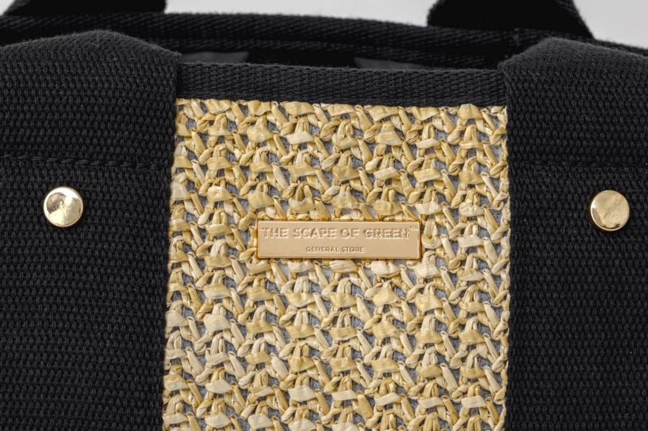 本屋さんで買える♪コーデに合わせやすい「大人の2WAYかごバッグ」A4も入る便利なサイズ感で出た！ - mimot.(ミモット)