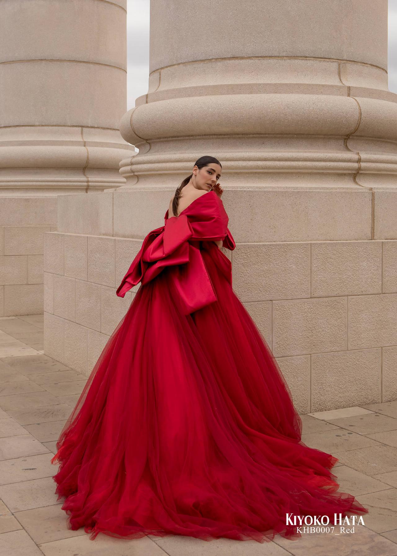 煌めく王道プリンセスに…♪【2024年】新作ウェディングドレス「KIYOKO HATA」（写真 81/98） - mimot.(ミモット)