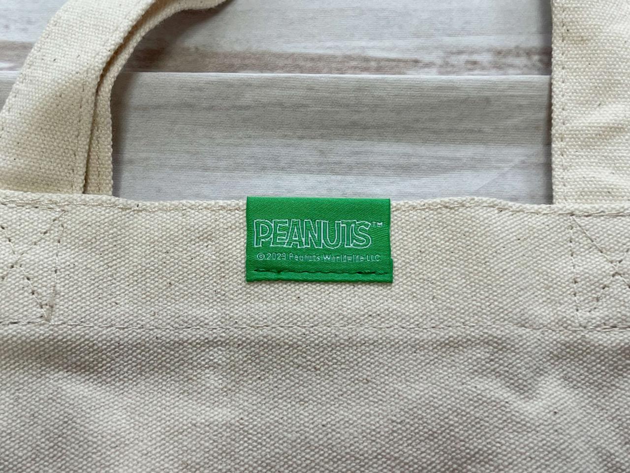 【PEANUTS最新付録】スヌーピーの「大容量ボックストート」おしゃれで機能的＆1年中使いたい♪（写真 8/29） - mimot.(ミモット)