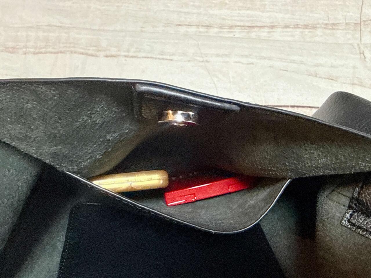 【しまむら新作バッグ】細部までこだわった高級デザイン「合皮ショルダーバッグ」が使いやすい♪（写真 18/22） - mimot.(ミモット)