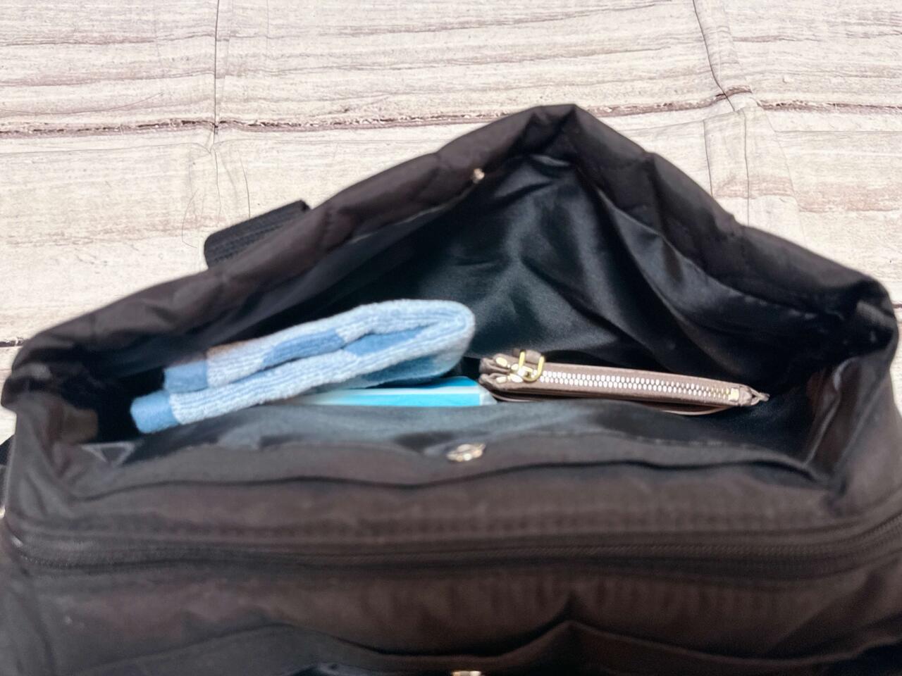 ミッフィーの大人かわいい新作ショルダーバッグが3層仕様でめちゃ便利！本屋さんでも買えるよ♪（写真 27/28） - mimot.(ミモット)