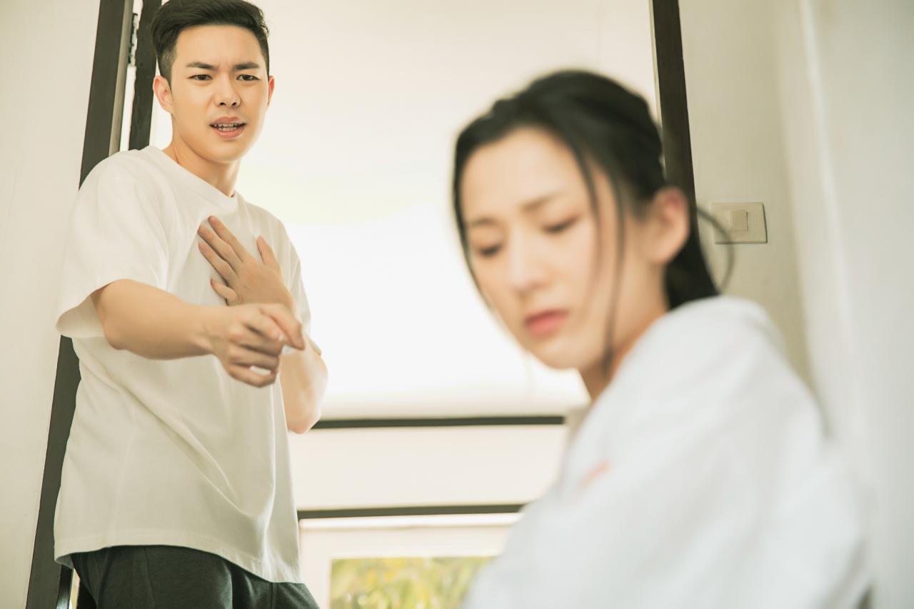 男性のモラハラ的な性分を“引き出しやすい”女性の特徴＆注意したいポイント（1/3） - mimot.(ミモット)