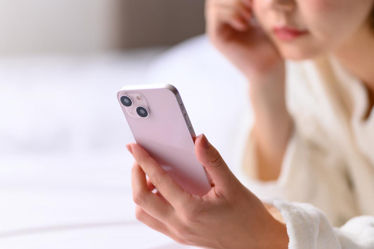 別れた恋人のSNSを「監視」する友人への違和感…“知りたい欲”がもたらす異常な思考とは（1/5） - mimot.(ミモット)