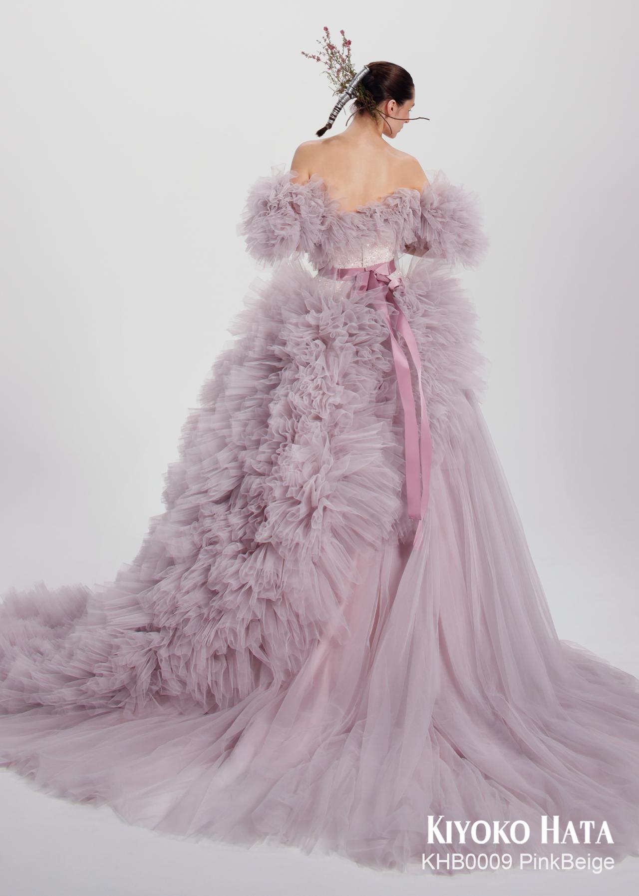 煌めく王道プリンセスに…♪【2024年】新作ウェディングドレス「KIYOKO HATA」（写真 22/98） - mimot.(ミモット)