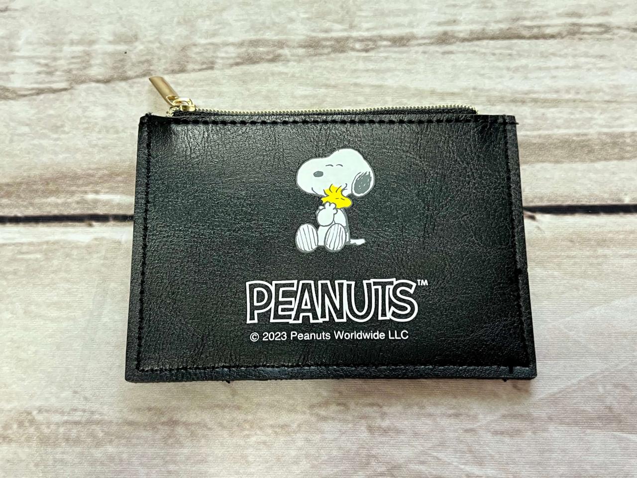 高級感がすごい！スヌーピーの付録2点セットが登場『GLOW×コンビニ限定』（写真 17/34） - mimot.(ミモット)