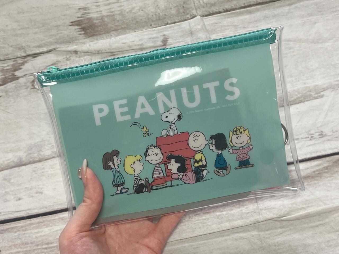 【コンビニ限定付録】スヌーピーの「いざというときのお役立ち5点セット」の中身がすごい！（写真 49/50） - mimot.(ミモット)