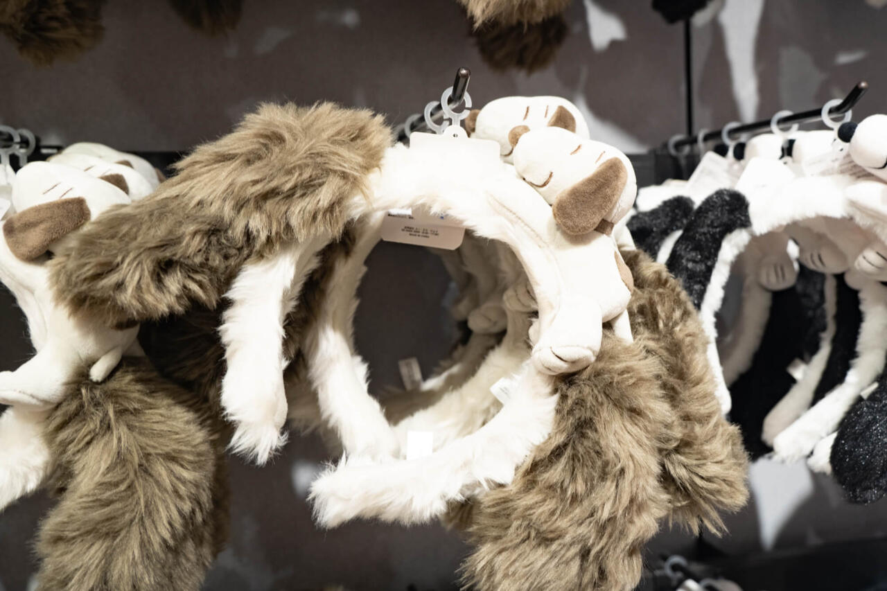 【USJ×スヌーピー】定番カチューシャや日常使いできるハットも！PEANUTSの限定ファッショングッズが可愛すぎる♪（写真 16/134） - mimot.(ミモット)