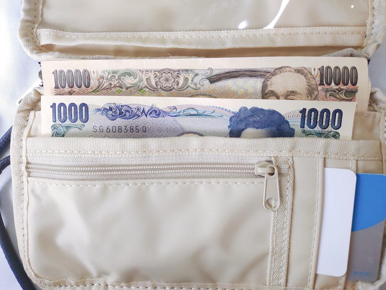 【MonoMaxの付録】人気ブランドのスマホショルダーがめちゃ機能的＆高級感あり！（写真 15/21） - mimot.(ミモット)