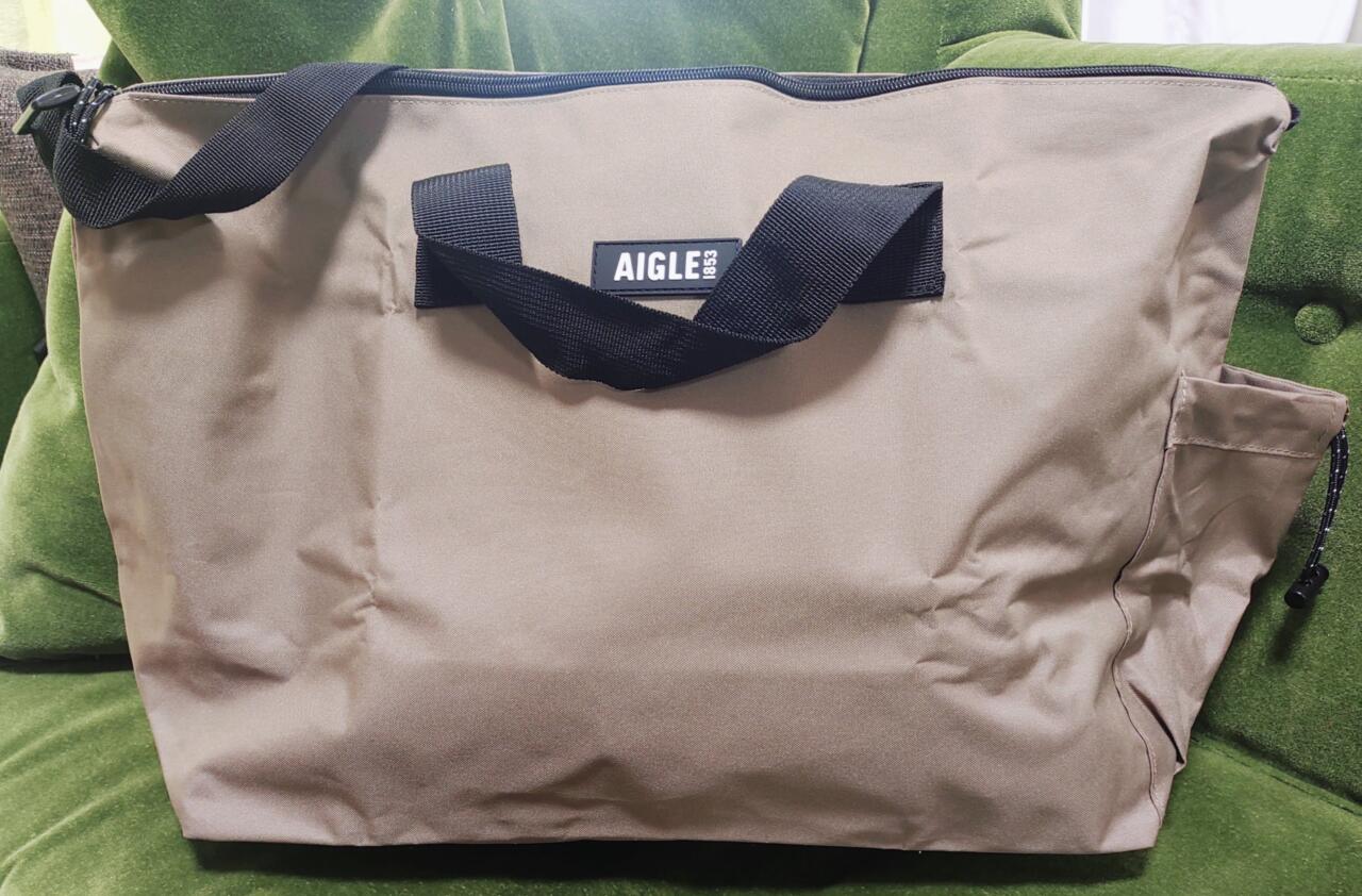 AIGLEのボストンバッグ付録がめちゃ使える！2way仕様＆2泊分いけそうな大容量♪（写真 19/24） - mimot.(ミモット)