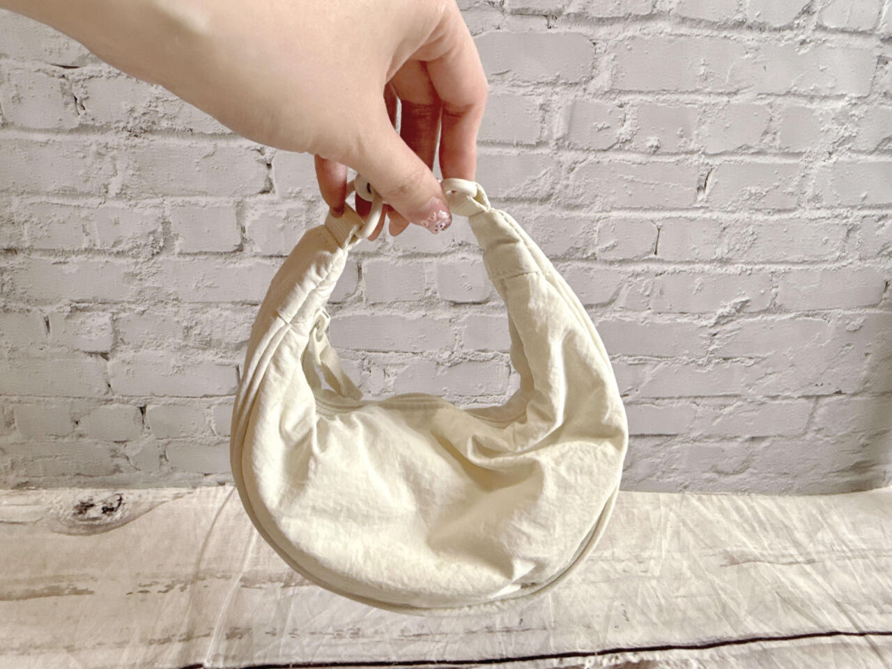 色違いでほしくなる！ユニクロのお手頃「新作バッグ」が便利すぎた♪（写真 12/27） - mimot.(ミモット)