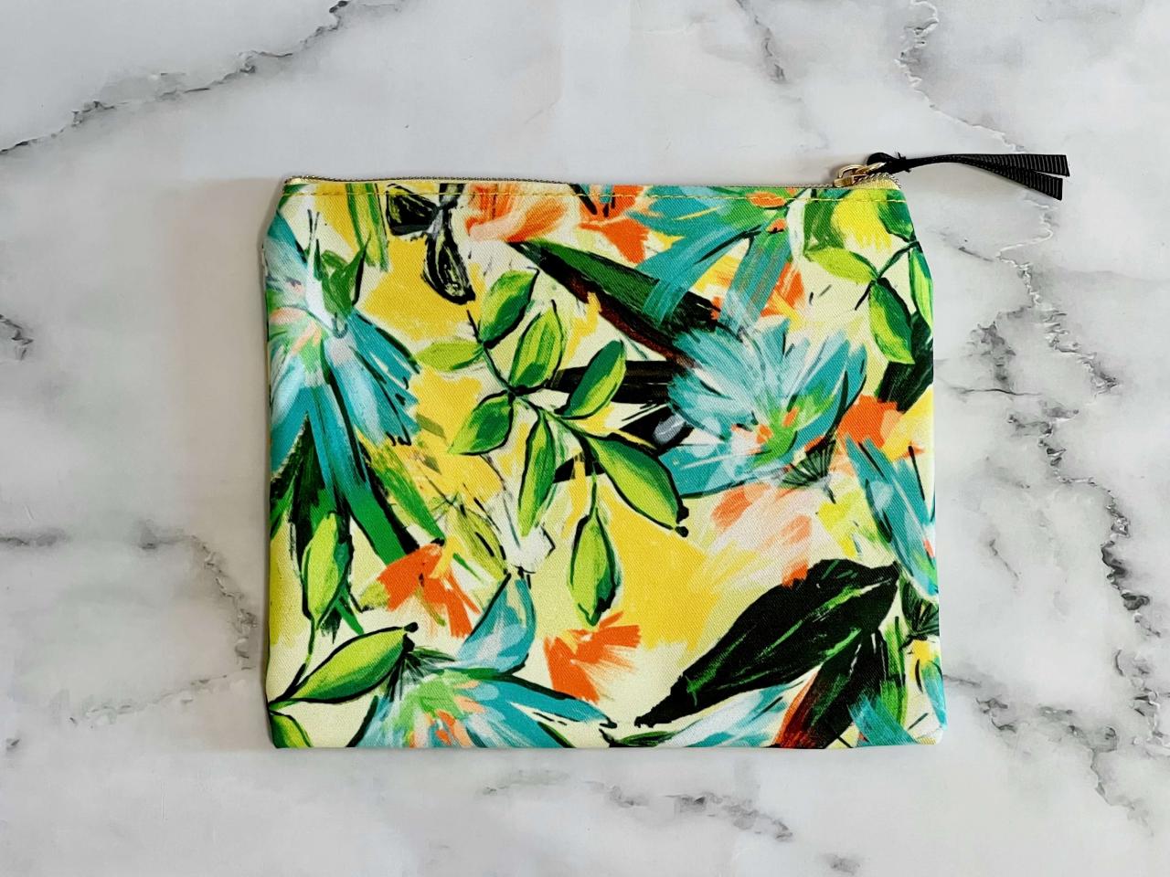 【sweet】ランバンオンブルーの付録はボタニカル＆ビタミンカラーで使うたびにテンション上がっちゃう♪（写真 6/24） - mimot.(ミモット)