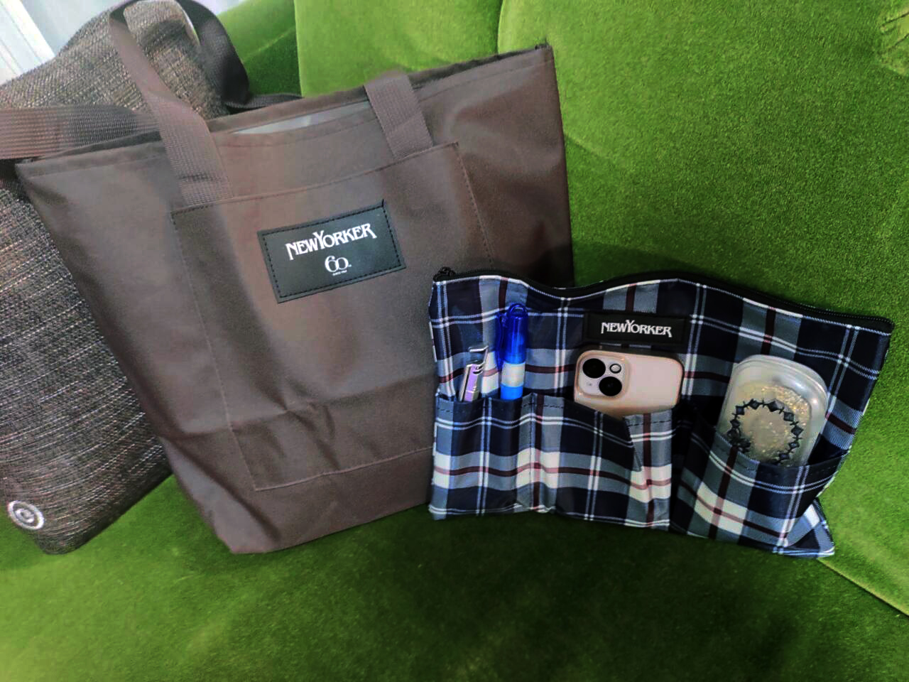 【雑誌付録】NEWYORKERの大容量トート＆バッグインポーチがめちゃ使える！単独でも使えて便利だよ♪（写真 30/30） - mimot.(ミモット)