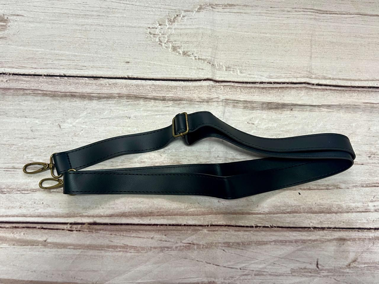 エピヌの激かわバッグが本屋さんで買えるよ♪ 細部までこだわりを感じるスペシャルなブックトート（写真 12/31） - mimot.(ミモット)