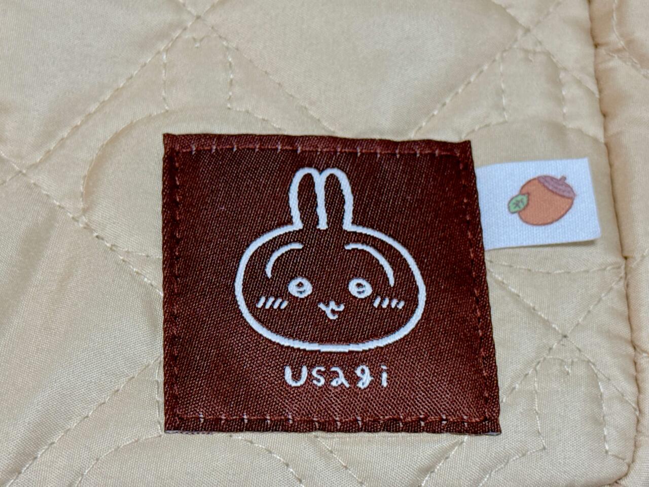 本屋さんで買える♪「ちいかわ2WAYバッグ」大人かわいい“うさぎver.”は機能性もバッチリ！（写真 8/32） - mimot.(ミモット)