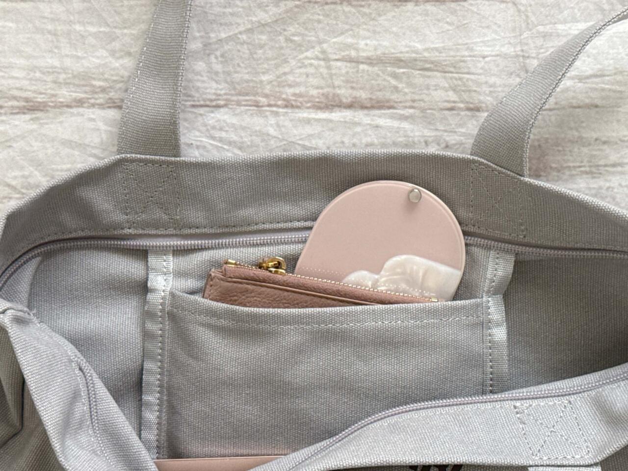 ハニーズで見つけた！ノートPCも入る「スヌーピーの大容量トートバッグ」オトナ可愛くって実用的♪（写真 21/23） - mimot.(ミモット)