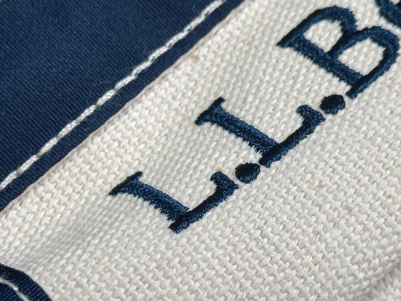 L.L.Beanとのコラボ付録「ハンドル付きポーチ」でるよ！縦に入ったロゴ刺しゅうがオシャレ♪（写真 9/27） - mimot.(ミモット)