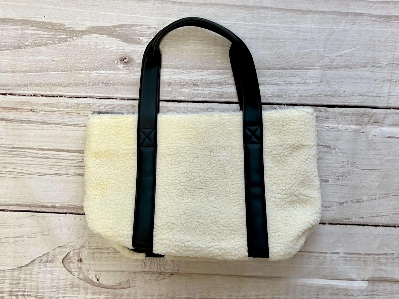 【しまむら】スヌーピー新作グッズおすすめはオトナ可愛い「モコモコバッグ＆チャーム」（予約販売あり♪）（写真 2/30） - mimot.(ミモット)