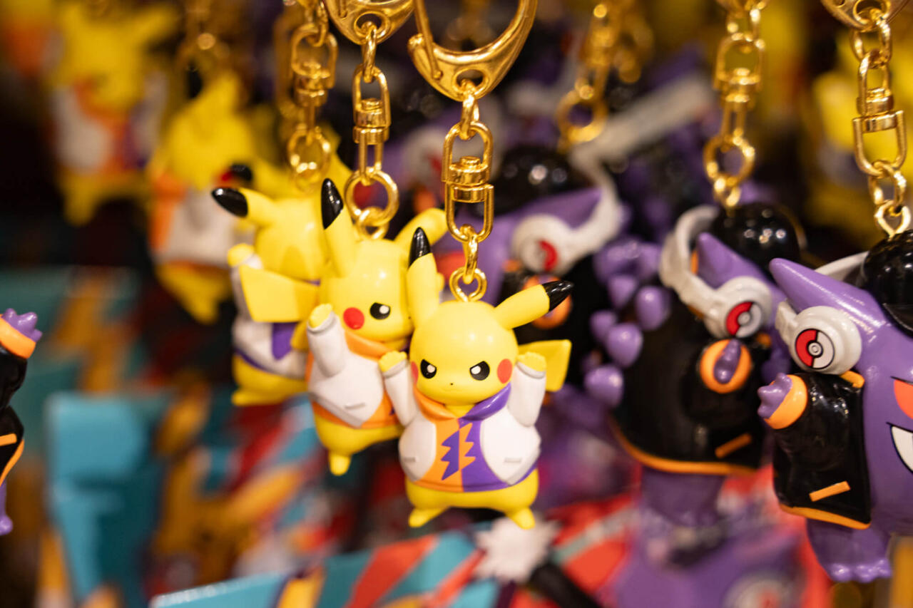 バッグやファッショングッズが大充実！【ポケモン×ハロウィーン】USJ限定グッズに注目♪（写真 24/79） - mimot.(ミモット)