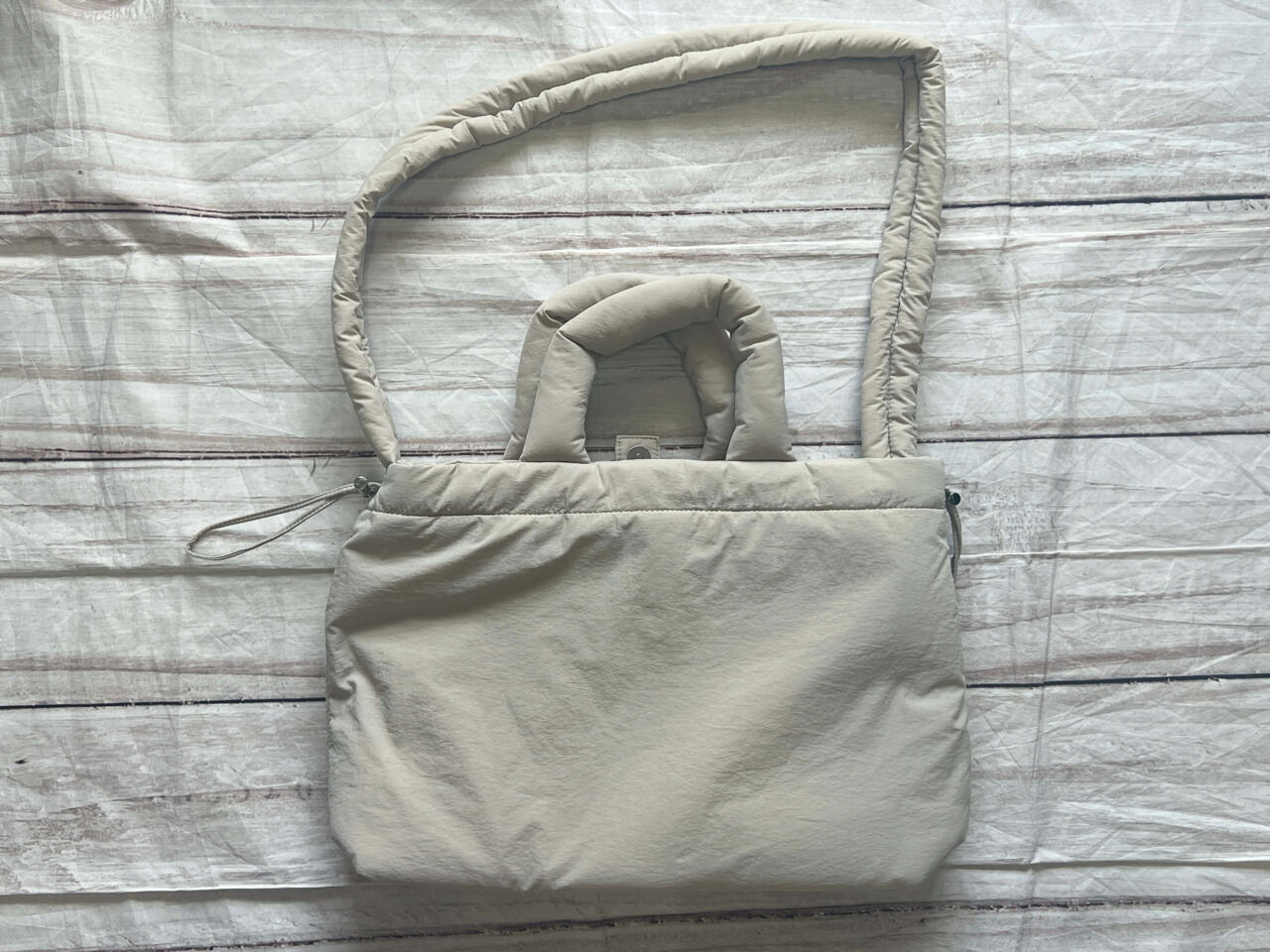 GU新作「ふわふわパフバッグ」軽くて大容量！2Way＆シルエット調整もできちゃうよ♪（写真 18/36） - mimot.(ミモット)