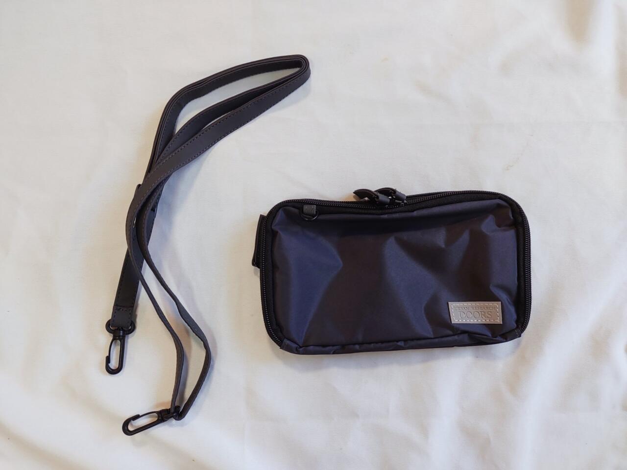 【MonoMax最新付録】アーバンリサーチドアーズの便利なバッグお財布としても使えるよ♪（写真 6/23） - mimot.(ミモット)