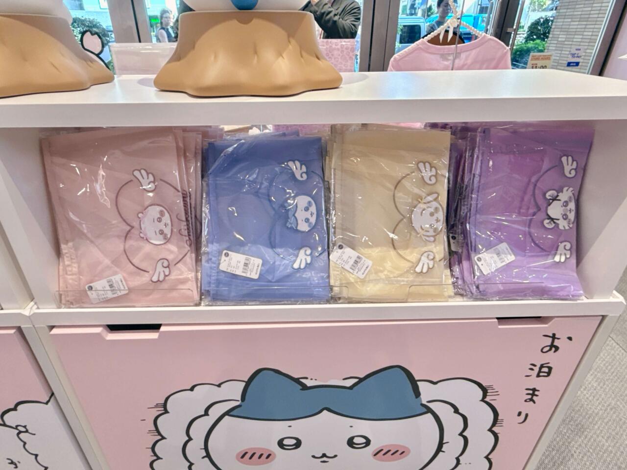 【ちいかわらんど原宿店リニューアル】かわいすぎ注意！マニアが選ぶ店内の見どころ＆新作グッズ♪（写真 28/82） - mimot.(ミモット)