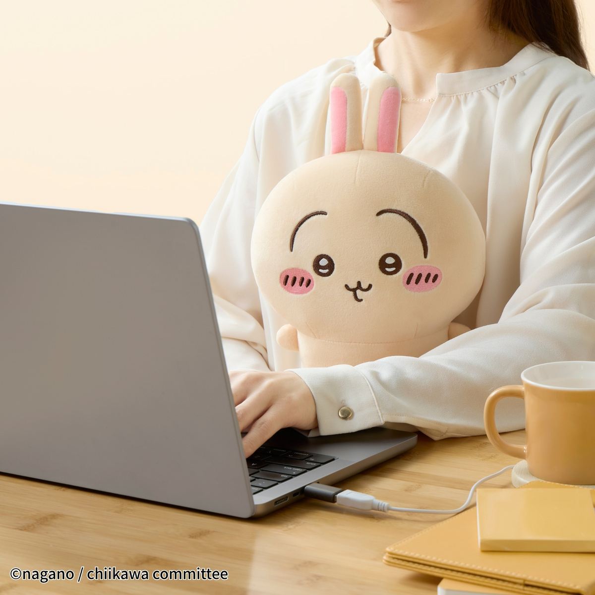 抱きしめたくなっちゃう【ちいかわ・ハチワレ・うさぎ】あったかぬいぐるみ出るよ！30秒でぽかぽか～♪（写真 3/14） - mimot.(ミモット)