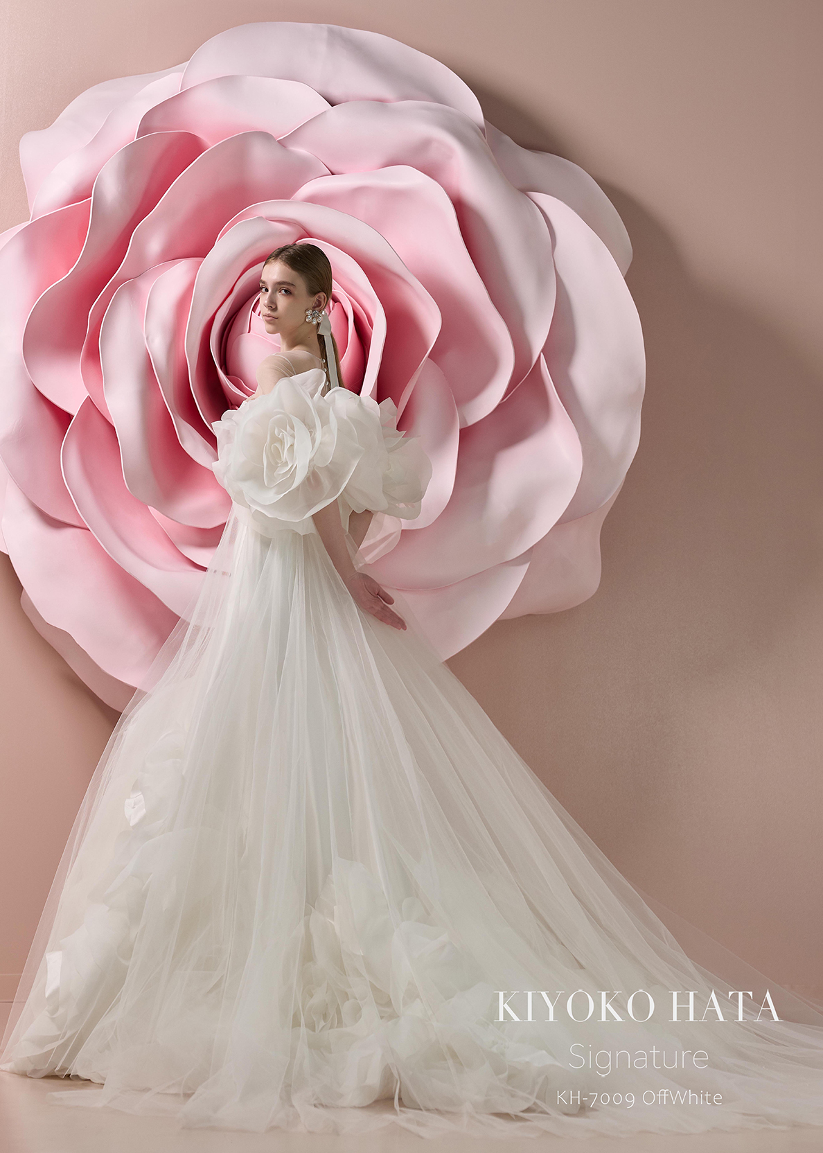 大人気ドレスブランドの2025“新作ウェディングドレス＆打掛”が素敵すぎる…！夢のようにロマンティック♪（写真 100/113） - mimot.(ミモット)