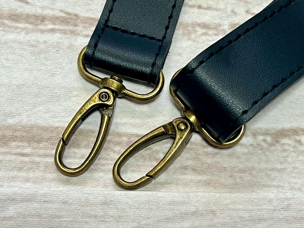 エピヌの激かわバッグが本屋さんで買えるよ♪ 細部までこだわりを感じるスペシャルなブックトート（写真 15/31） - mimot.(ミモット)