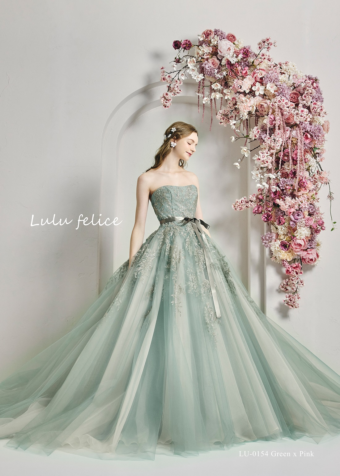 ヒロイン級の美しさ！人気ブランド「新作ウェディングドレス」大人のプリンセスドレス一挙紹介♪（写真 41/141） - mimot.(ミモット)