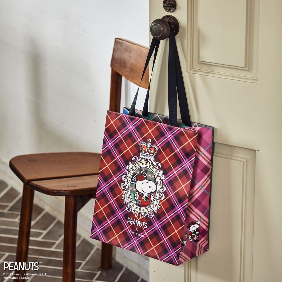 【アフタヌーンティー×PEANUTS】スヌーピー新作アイテムがタータンチェックで登場！ワンちゃん向けグッズも（写真 15/20） - mimot.(ミモット)