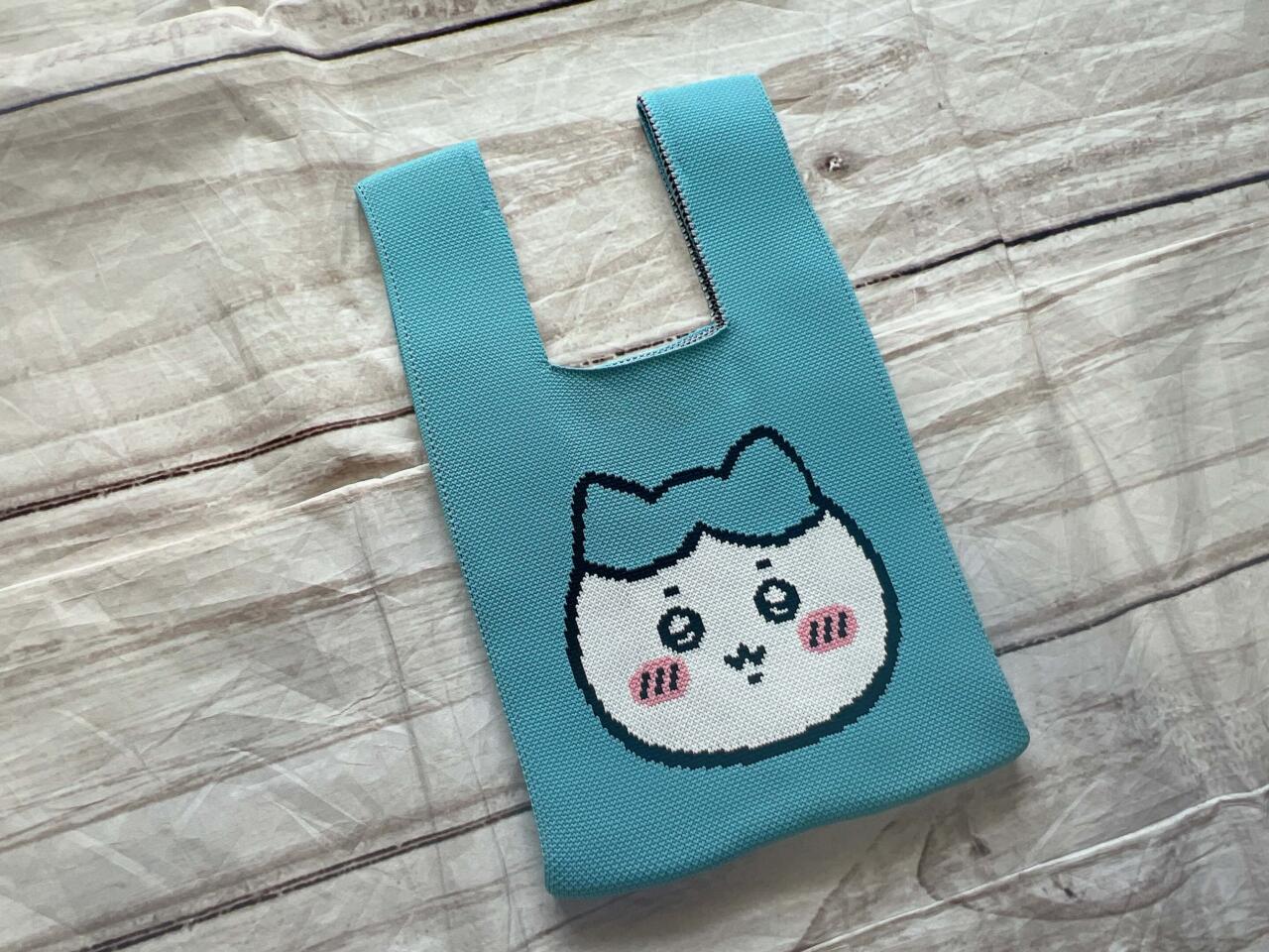 【ちいかわ】ライトオン限定バッグ！ここでしか買えないインパクト大の「ハチワレ」徹底レビュー（写真 8/20） - mimot.(ミモット)