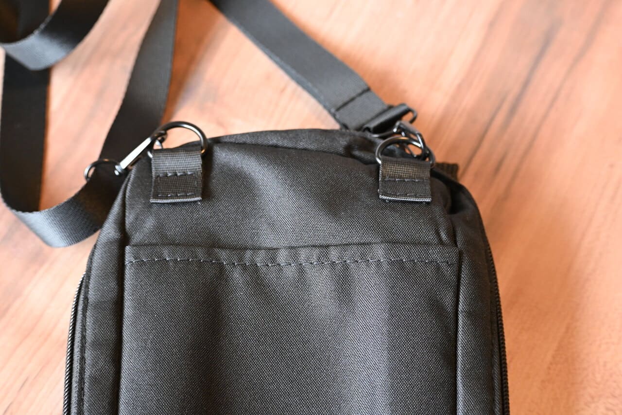 ファミマ限定「スヌーピーの新作ショルダーバッグ」が身軽に出かけたい日の救世主だった！【商品レビュー】（写真 22/25） - mimot.(ミモット)